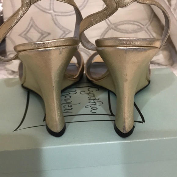 Cynthia Rowley | Shoes | Cynthia Rowley Gold Leather Wedge Sandal Size ...